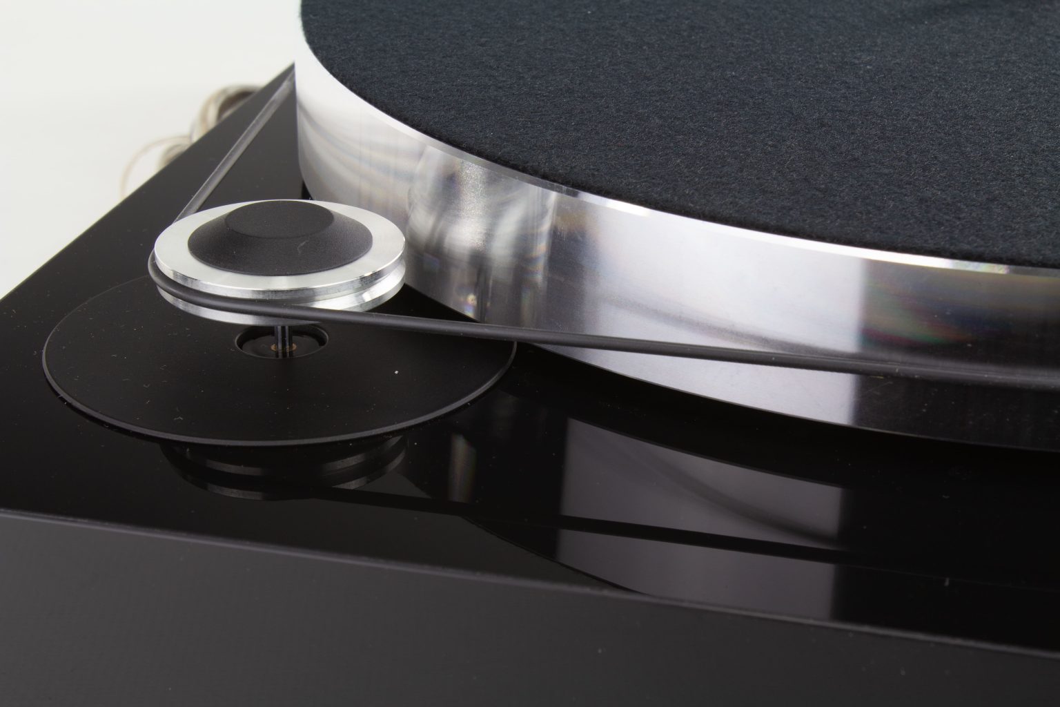 The newest Pro-Ject X8 Evolution turntable - blog maPlatine.com
