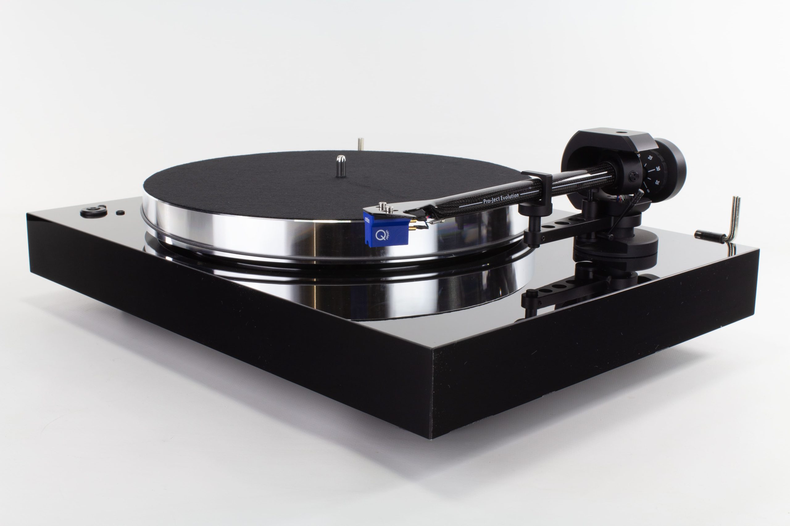 The newest Pro-Ject X8 Evolution turntable - blog maPlatine.com